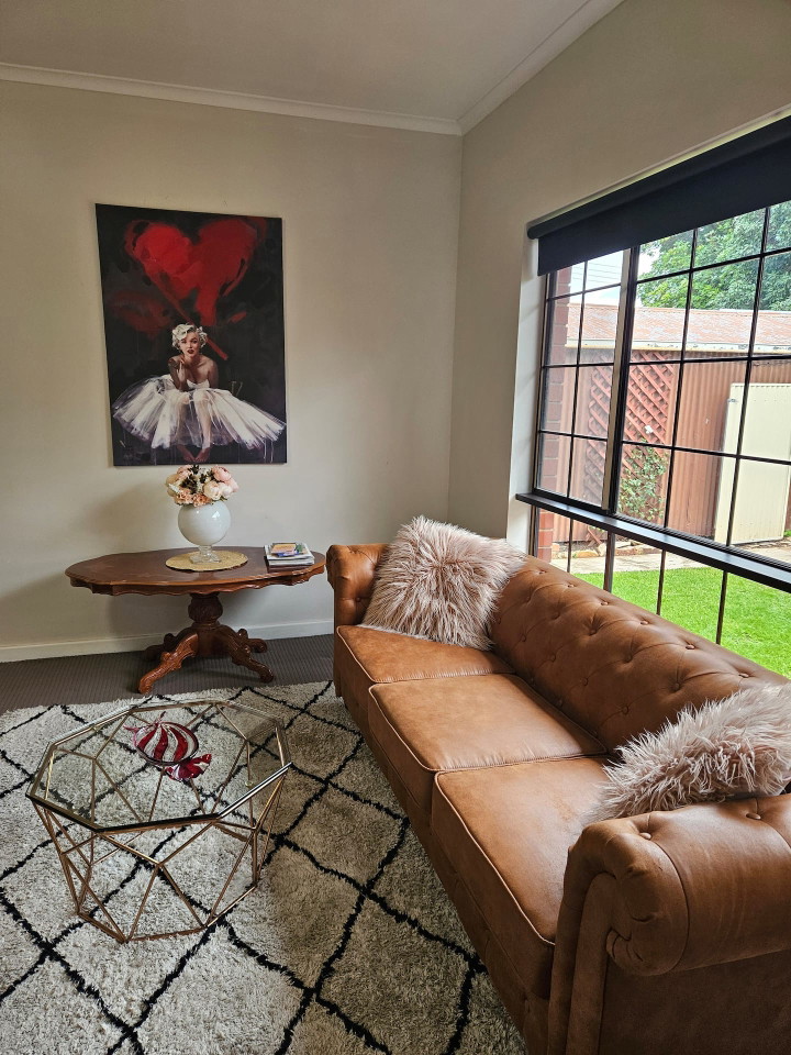 2 Large Bedrm Cottage 4km To Cbd /6 Beds, 2 Bathrm - Adelaide