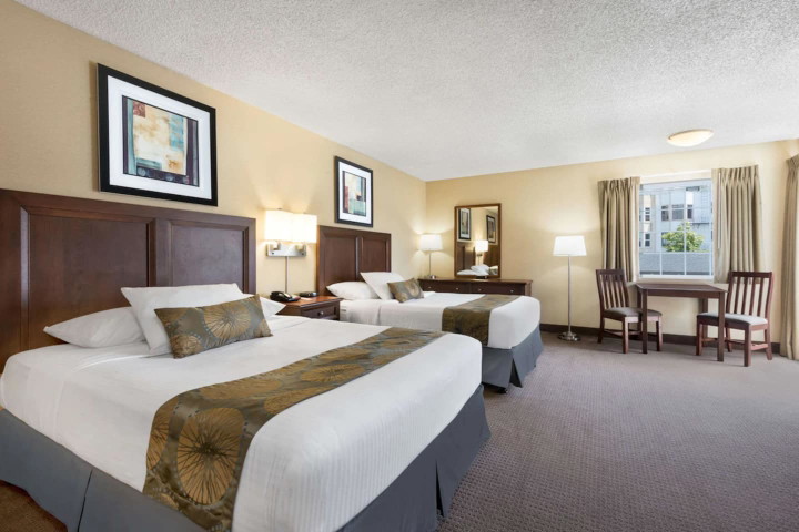 2 Double Beds | Travelodge Sf Bay | Near Sf Fun - San Francisco, CA