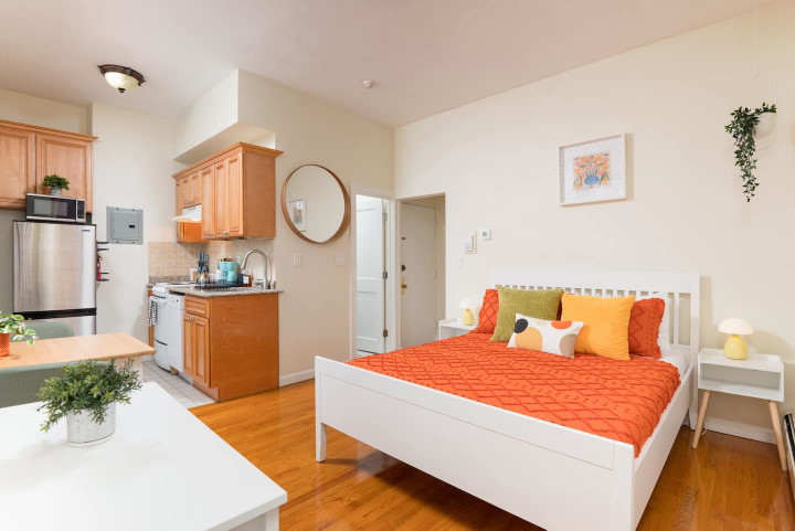Super Location! Walk Everywhere! Clean Studio - Boston, MA