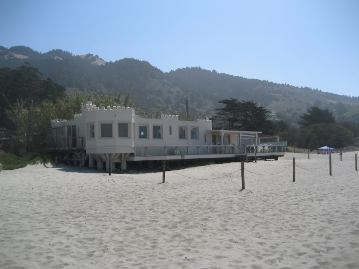 Stinson Beach Castle House - Stinson Beach, CA