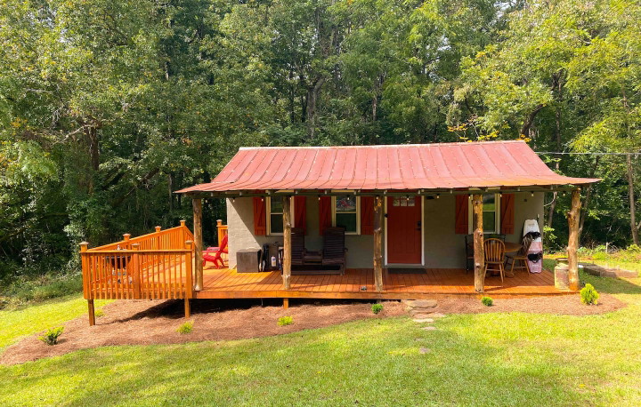 Charming Fishing Cabin W/ Lake View Near Stonemtn - Stone Mountain, GA