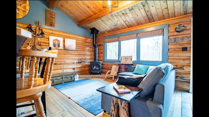 A Real Log Cabin, Fire Pit & Lake Access! - Alberta