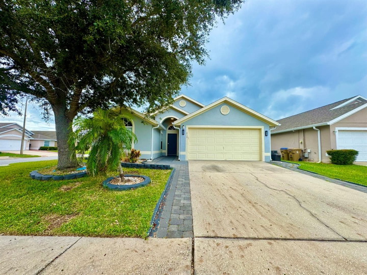 Modern 4br/2ba With Pool In Gated Community - St. Cloud, FL