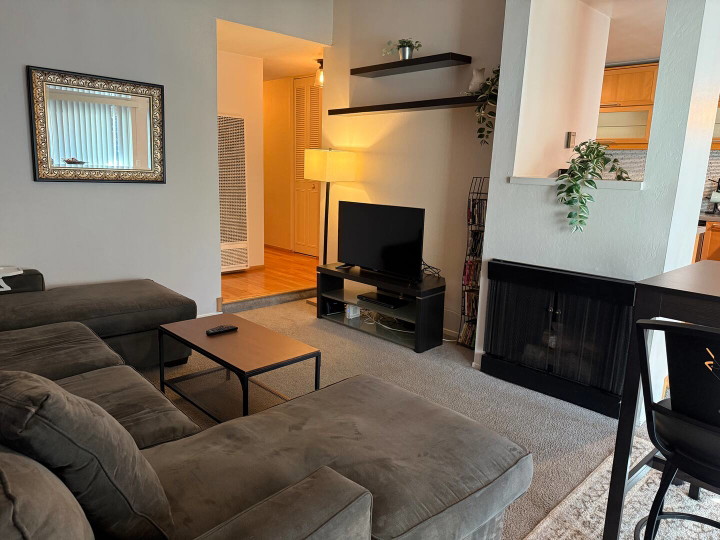 Spacious 2+2 Condo Near San Fran/wine Country - Pleasant Hill, CA