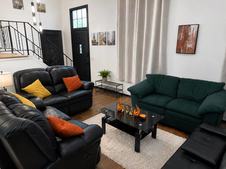 Modern Rustic Retreat | Game Room, Gym, 4 Tvs - Omaha, NE