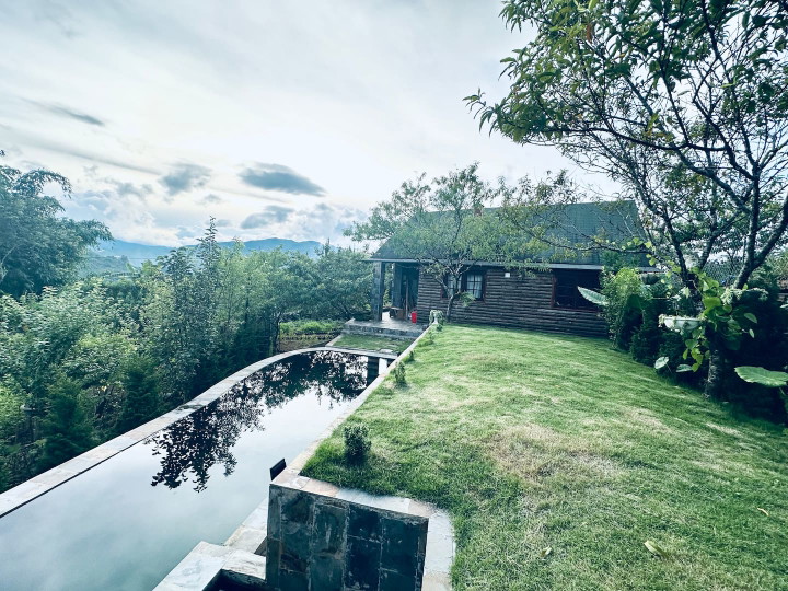 Private Eco-luxury Villa | Pool & Mountain Views - China