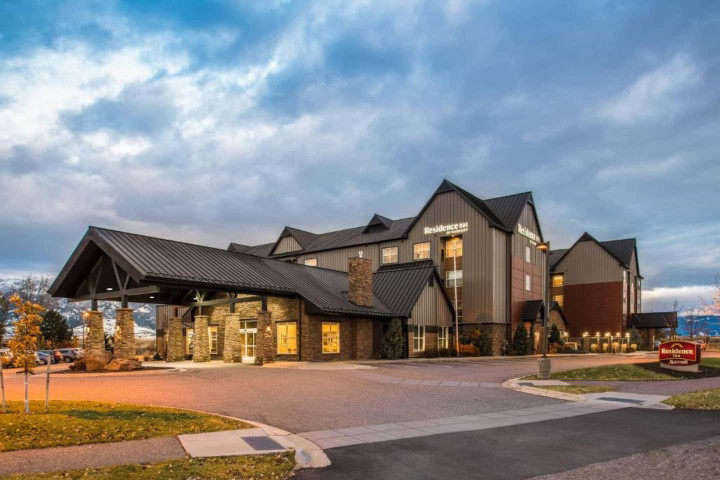 In The Heart Of Montanas Rocky Mountains | Pool - Bozeman, MT
