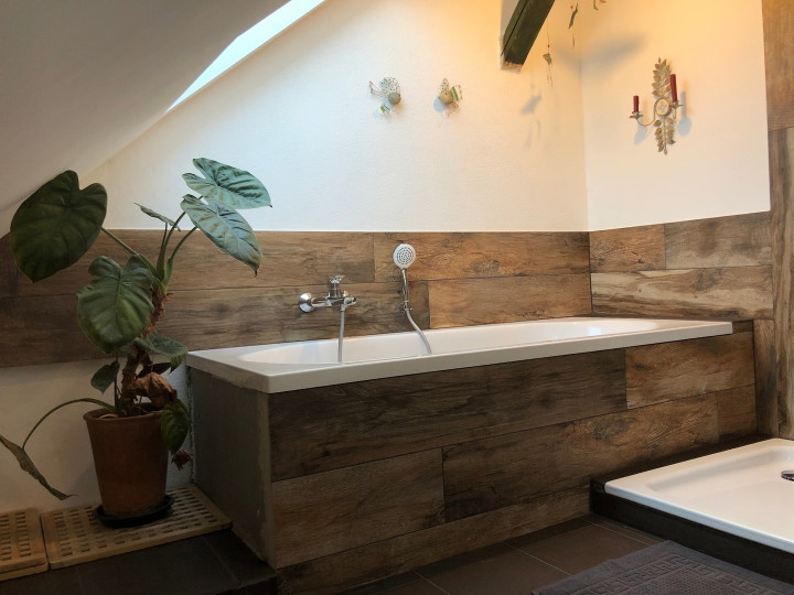 Holzbad-dachgeschoss Mit Sauna+fitness - Weiden in der Oberpfalz