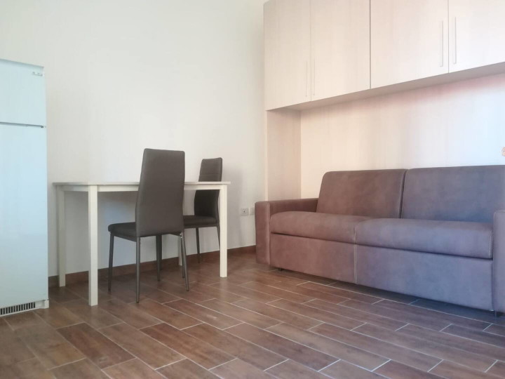 Monolocale / One Bedroom
Supermercato, Bus, Centro - Sassari