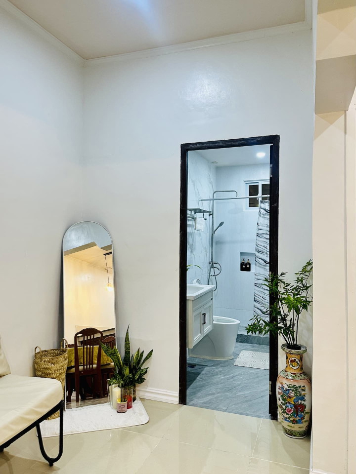 Rosie Deluxe -Itik's Hideaway - Philippines