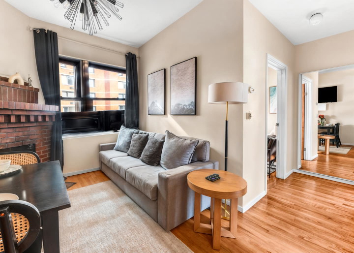 Chic 2 Bedroom Apartment In The Heart Of Chelsea - New York City