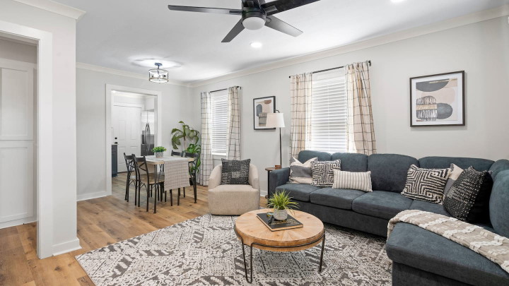 Cottage Row: Mason - Laurel, MS