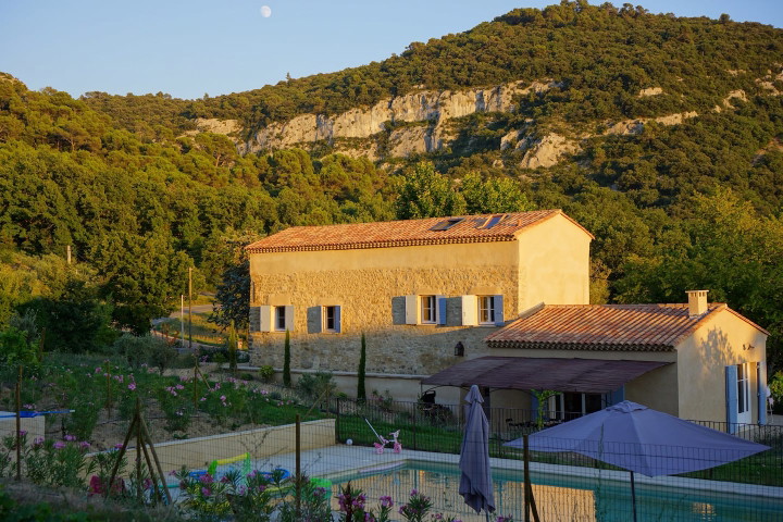 Mas Unquillo - A Property In Provence - Luberon