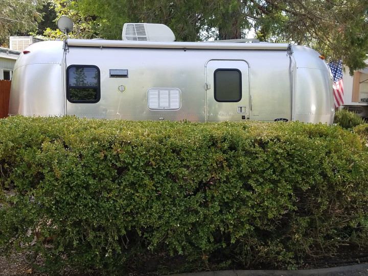 Silver Dream Airstream Motor Lodge - Sonora, CA