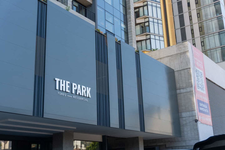 Stylish 12th-floor City-view Apartment At The Park - Tijuana