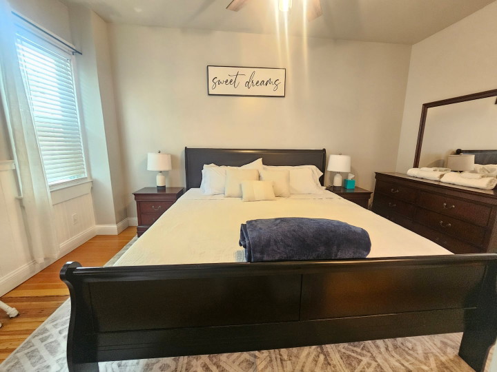 Location Location- 2nd Floor - Newport, RI
