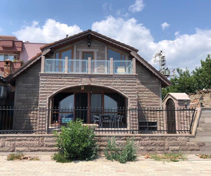 Denize Sıfır Eşsiz Taş Ev - Adatepe