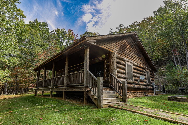 Whispering Pines Cabin @Shenandoahwoods - Stanley, VA