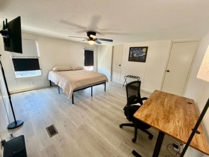 The Beige Bungalow - Laredo, TX