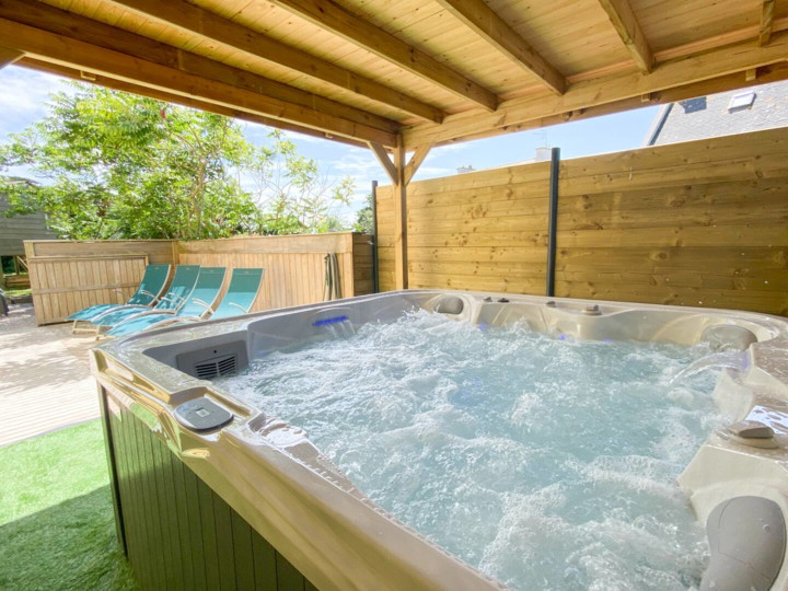 Gîte 10 Places, Spa, Piano, 500m Des Plages - Finistère