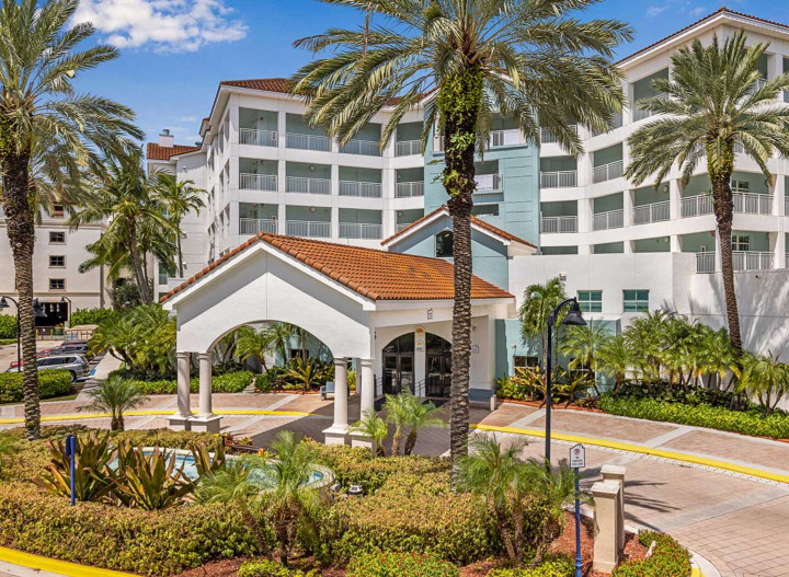 Marriott's Villas At Doral | Four 2br/2ba Suites - Hialeah, FL