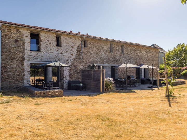 Gîte La Haie-fouassière, 6 Pièces, 11 Pers. - Clisson