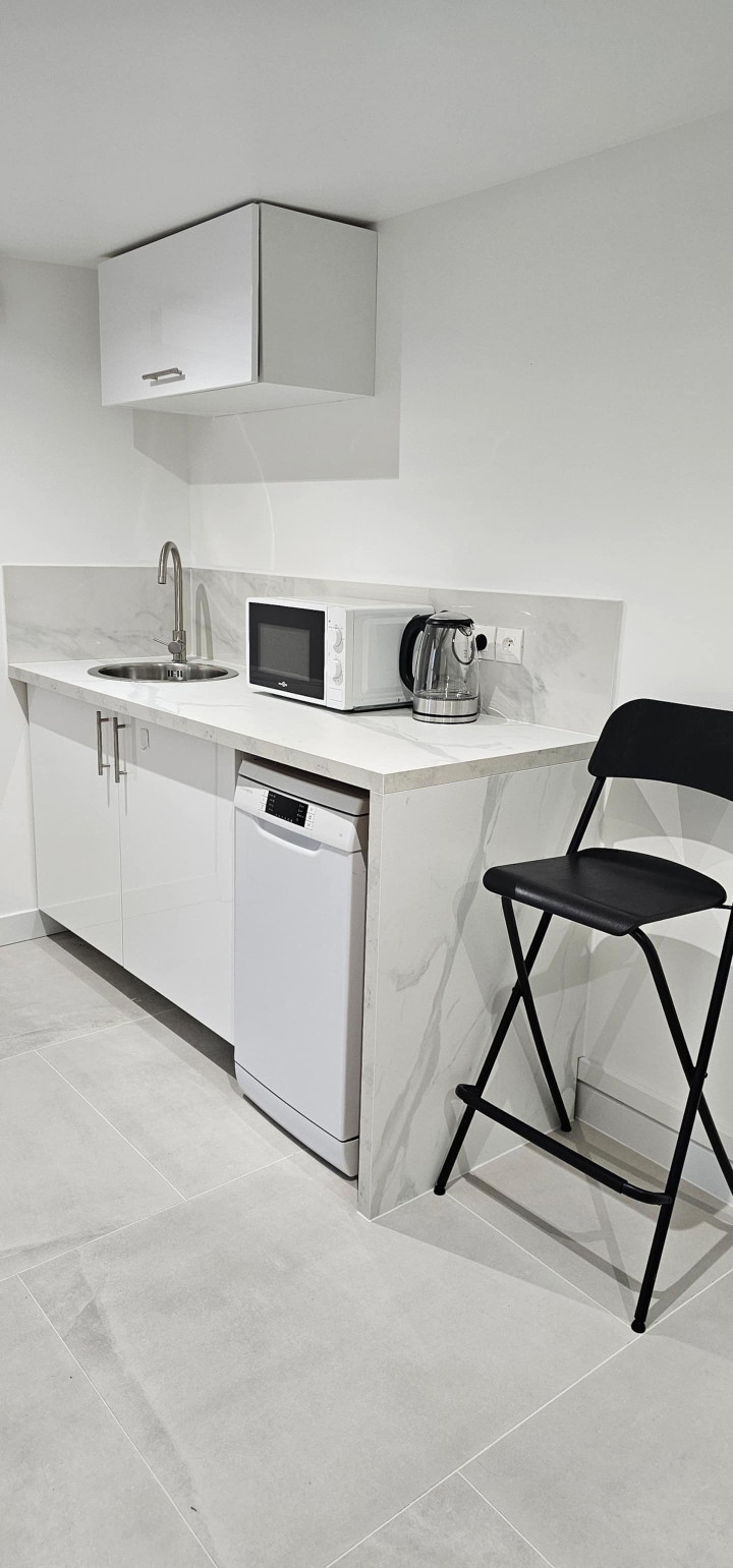 Studio, Gare à 2 Mn, St Denis 5mn, Paris En 13 Min - Deuil-la-Barre