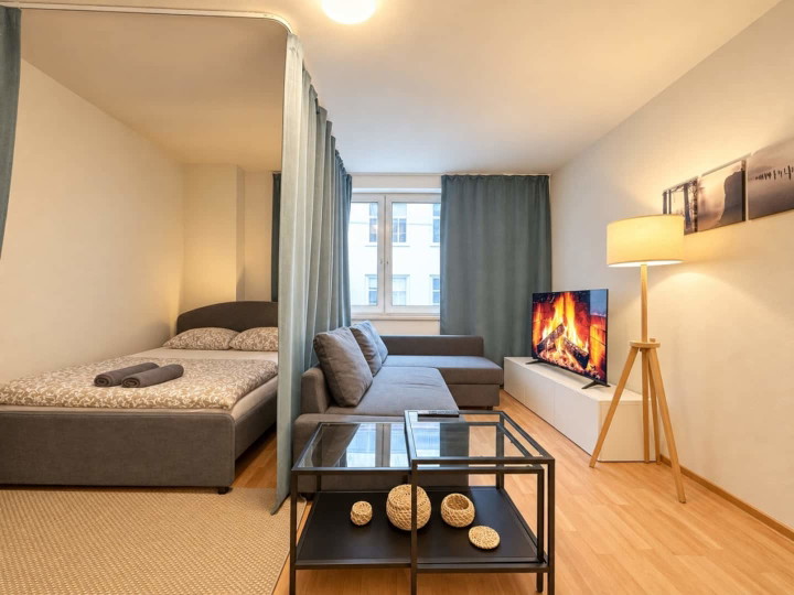 Intelligent 2-room Flat For 8, U1 Vorgartenstraße - Bécs