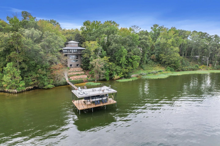 "The Bird House" Gorgeous 6 Br On The Big Water - Eufaula, AL