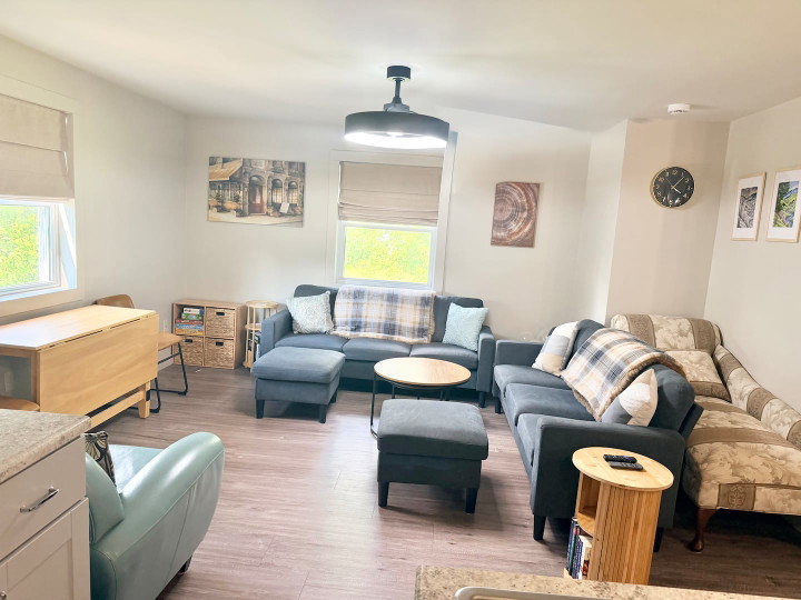 Close To Hiking, Biking, Water Fun, & Craft Beer - Waterbury Village Historic District