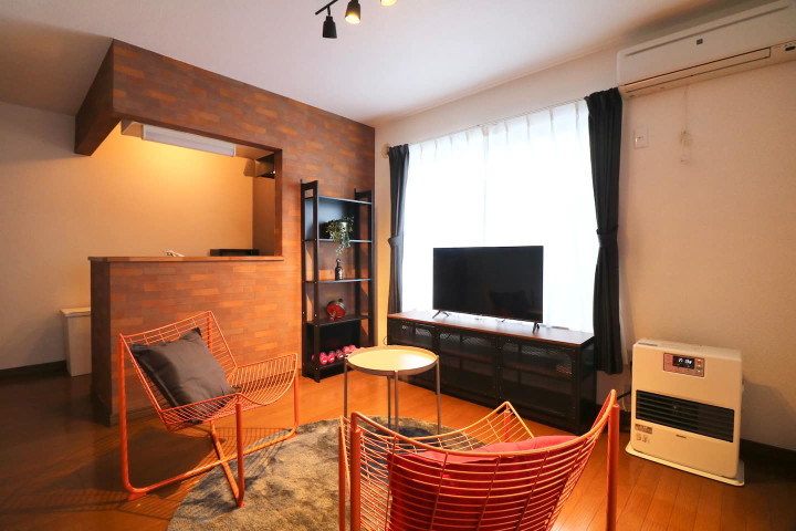 5 Minutes Walk To The Subway / 7 Minutes Walk To Tanukikoji / 5 Minutes Walk To Susukino / Dac Susukino (Ds), Ds2. - Sapporo
