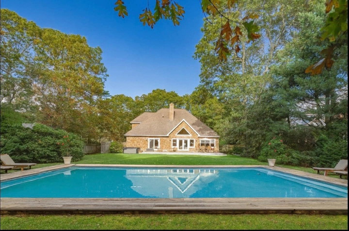 Light And Bright East Hampton Escape! - Sag Harbor, NY