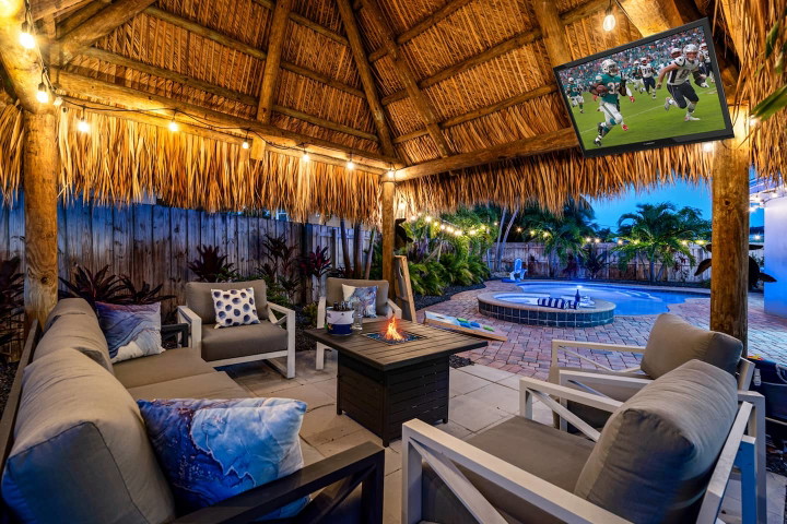 Walk2beach|heatedpool|spa|gamingroom|tikihut|cove - Deerfield Beach, FL