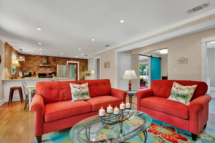 Bluebonnet Haus | Hot Tub | Pet-friendly - Fredericksburg, TX