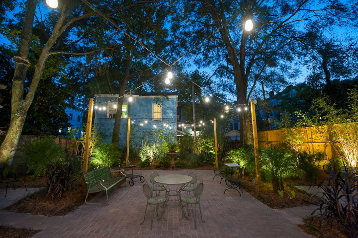 Gorgeous Garden Suite - One Level Living At Forsyth Park - Florida