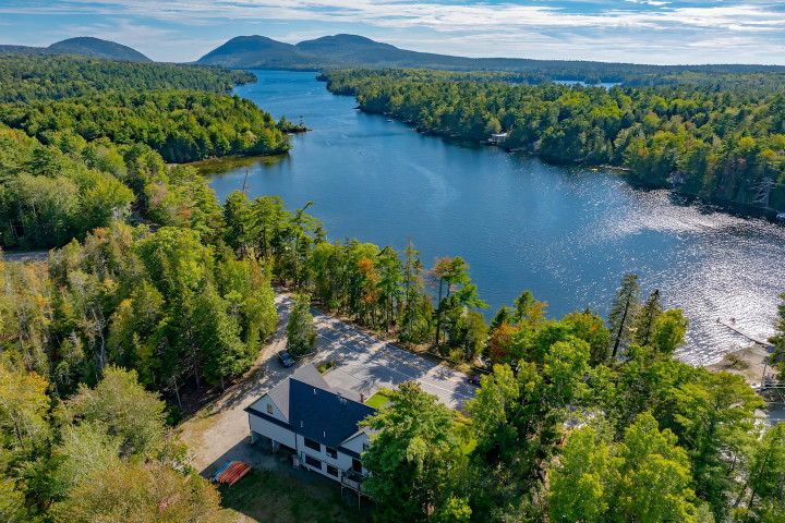 Spacious 5br Home In Center Of Mdi [Loons Landing] - Maine