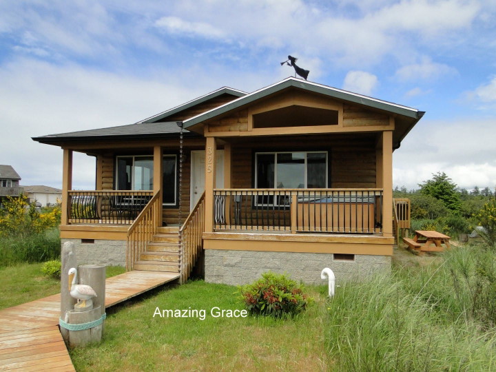 Amazing Grace 4 Bed Beach House - Ocean Shores, WA