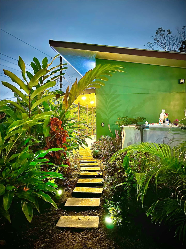 Pool & Bbq Surrounded By Tropical Nature. - La Fortuna