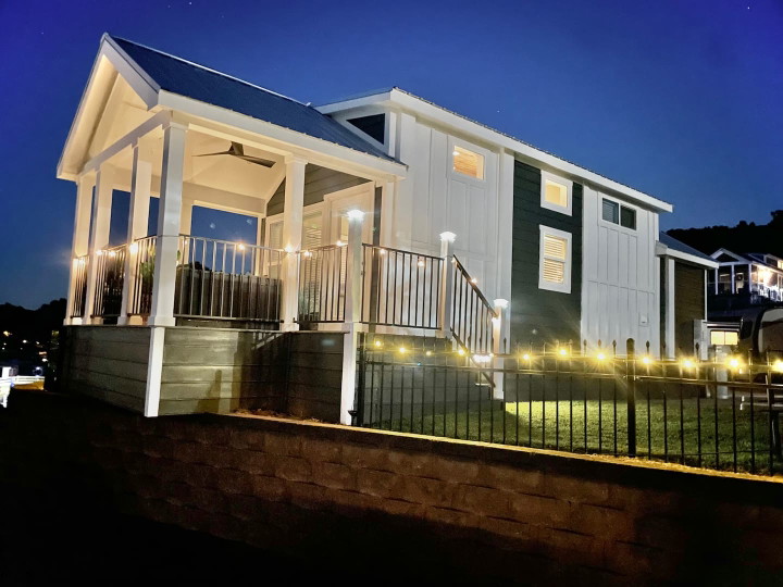 Tiny Home, Big Adventure On Lkn - Lake Norman, NC