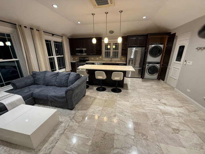 Modern Executive Rental Hillside Manor Apartment - Bermuda