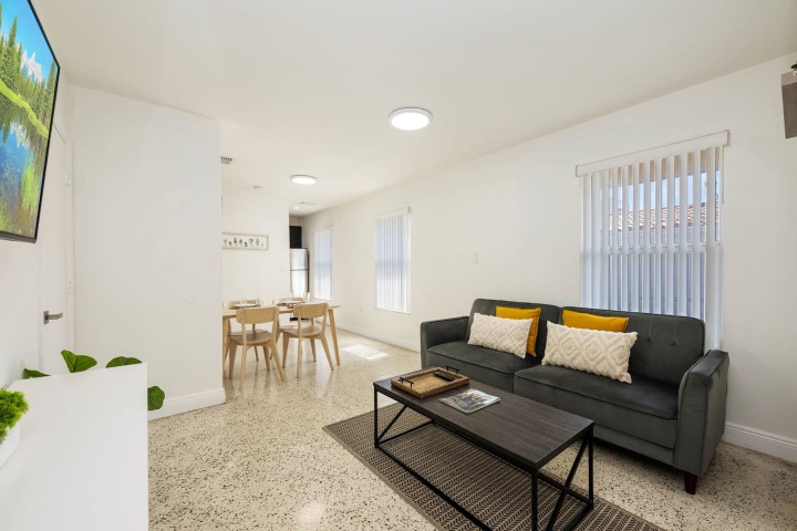 Urban4-3 | Spacious Getaway Near Brickell - Miami