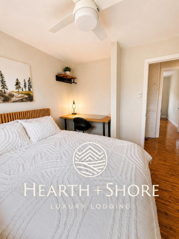 Clean, Modern 3 Bd Core Floor W/ King Bed & Coffee - Ontario