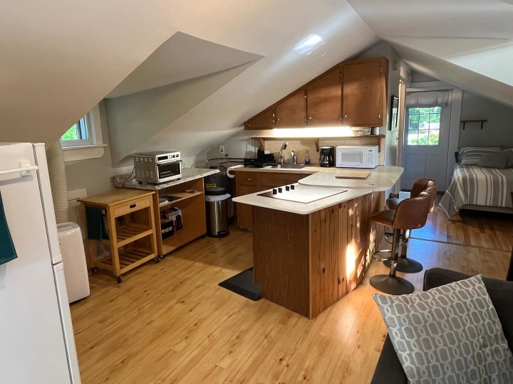 The Cozy Clubhouse - Northampton, MA