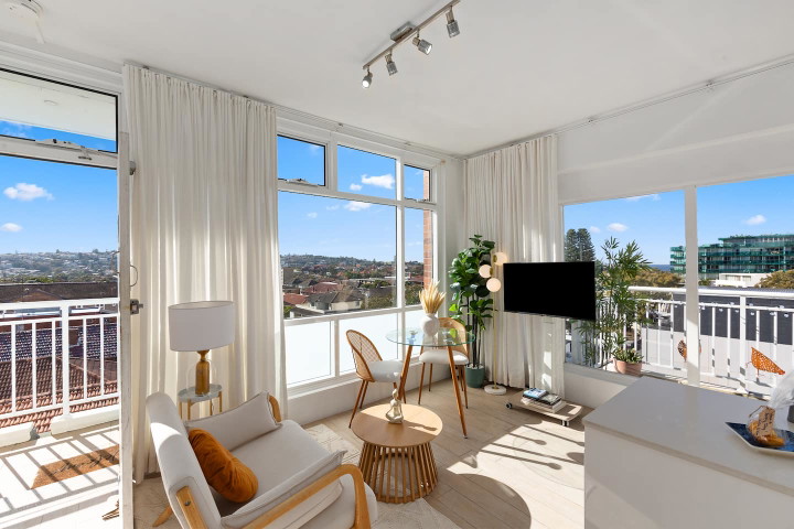 Walk To Bondi Beach Lift Balcony Ocean View Aircon - Coogee