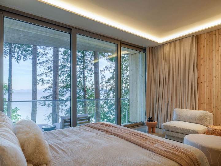 Waterfront / Sauna - Tsuga Beach Inn - Salal Suite - Sechelt