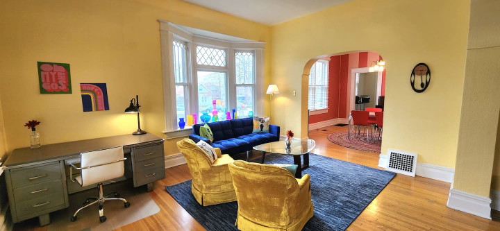 Spacious 2 Bed Historic Home With Private Porch - Salt Lake City, UT