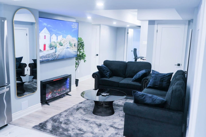 Brand New Basement Apartment In Brampton - Brampton