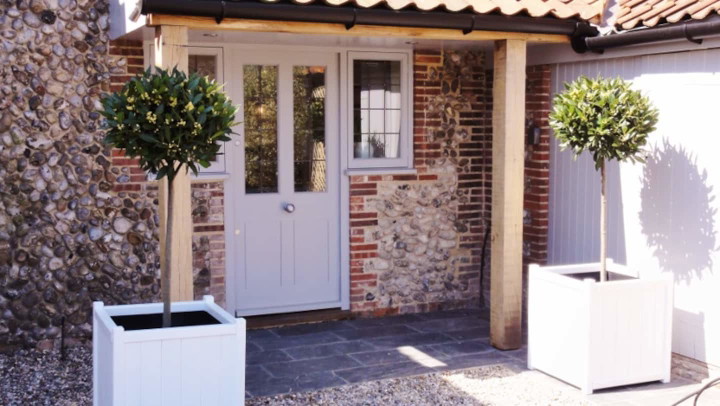 Butterflies Cottage - Perfect For 2 - Holt