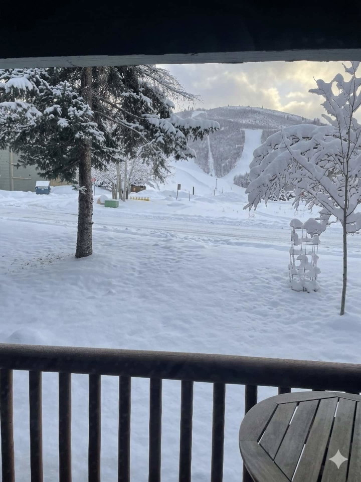 Steps To Park City Ski Lifts | Hot Tub | Sleeps 4 - Park City, UT