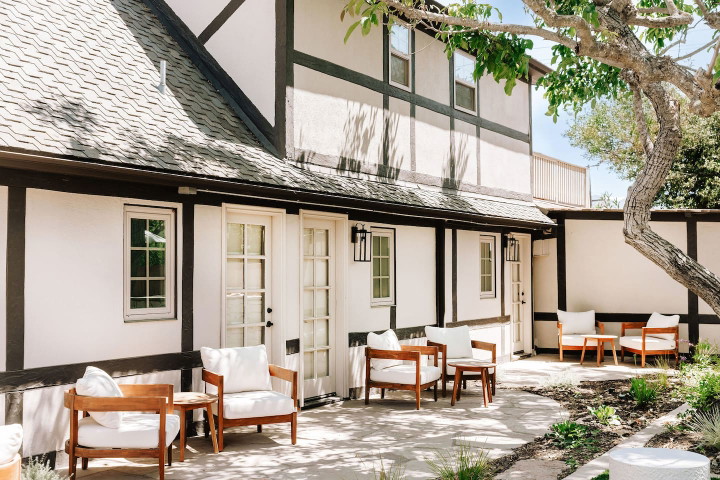 Nordic Courtyard Queens - Solvang, CA